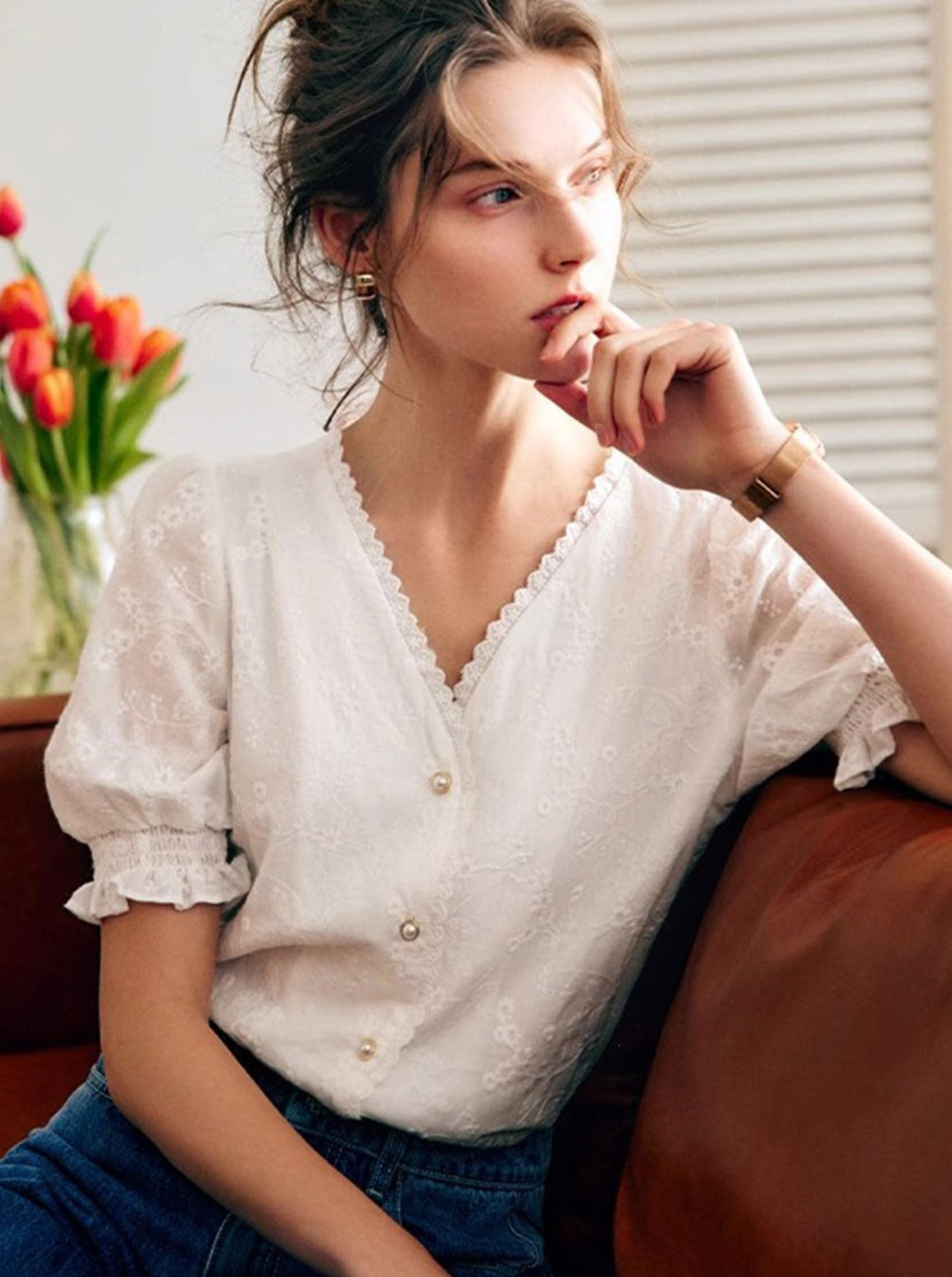 Lisa Retro V-neck Embroidered Blouse – Roselili